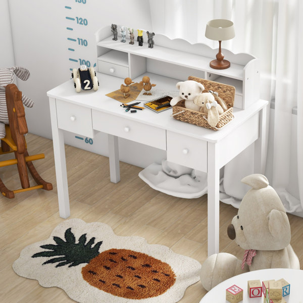 Alcott Hill® Aleysia Desk with Hutch & Reviews | Wayfair